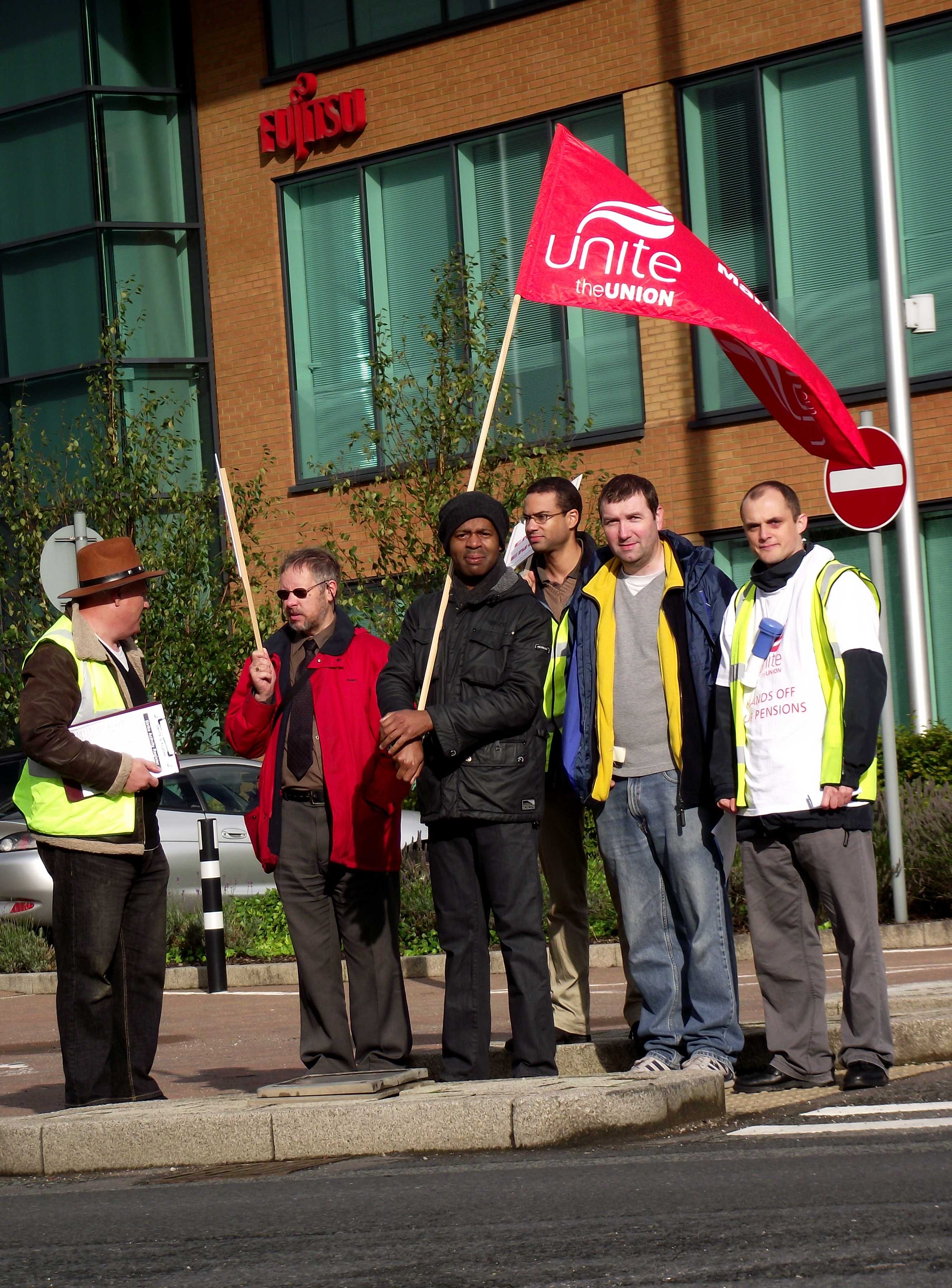 Unite Fujitsu News: September 2011 Archives